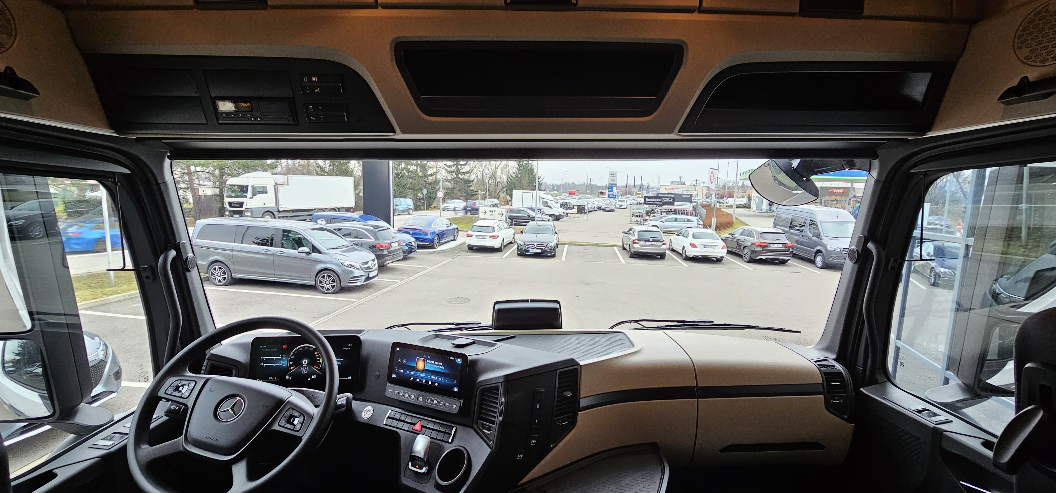 Milan Král a.s. / Mercedes-Benz